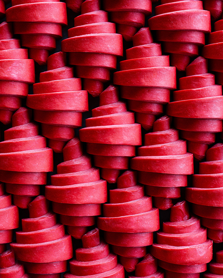 Köp RED VELVET CROISSANT Hos MR Cake